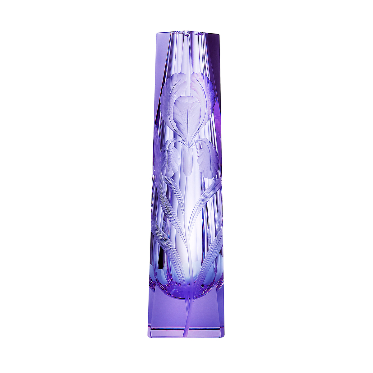 Purple Lara vase from hand-cut, engraved Moser crystal