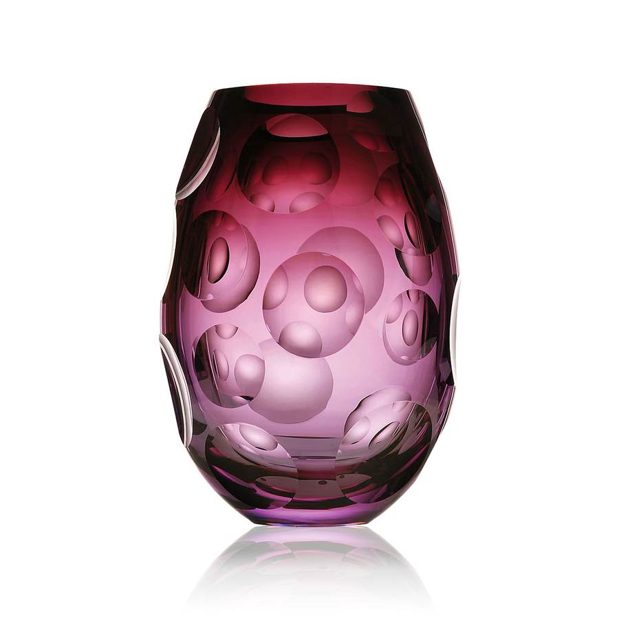 Rose red hand-cut Bohemian crystal vase by Moser | Bubbles collection