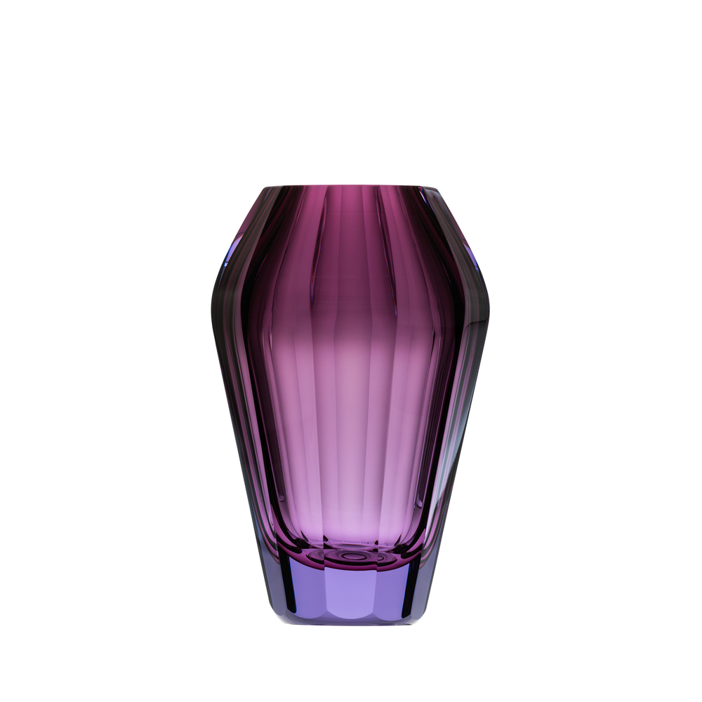 Violet hand-cut Bohemian crystal vase Diva by Moser