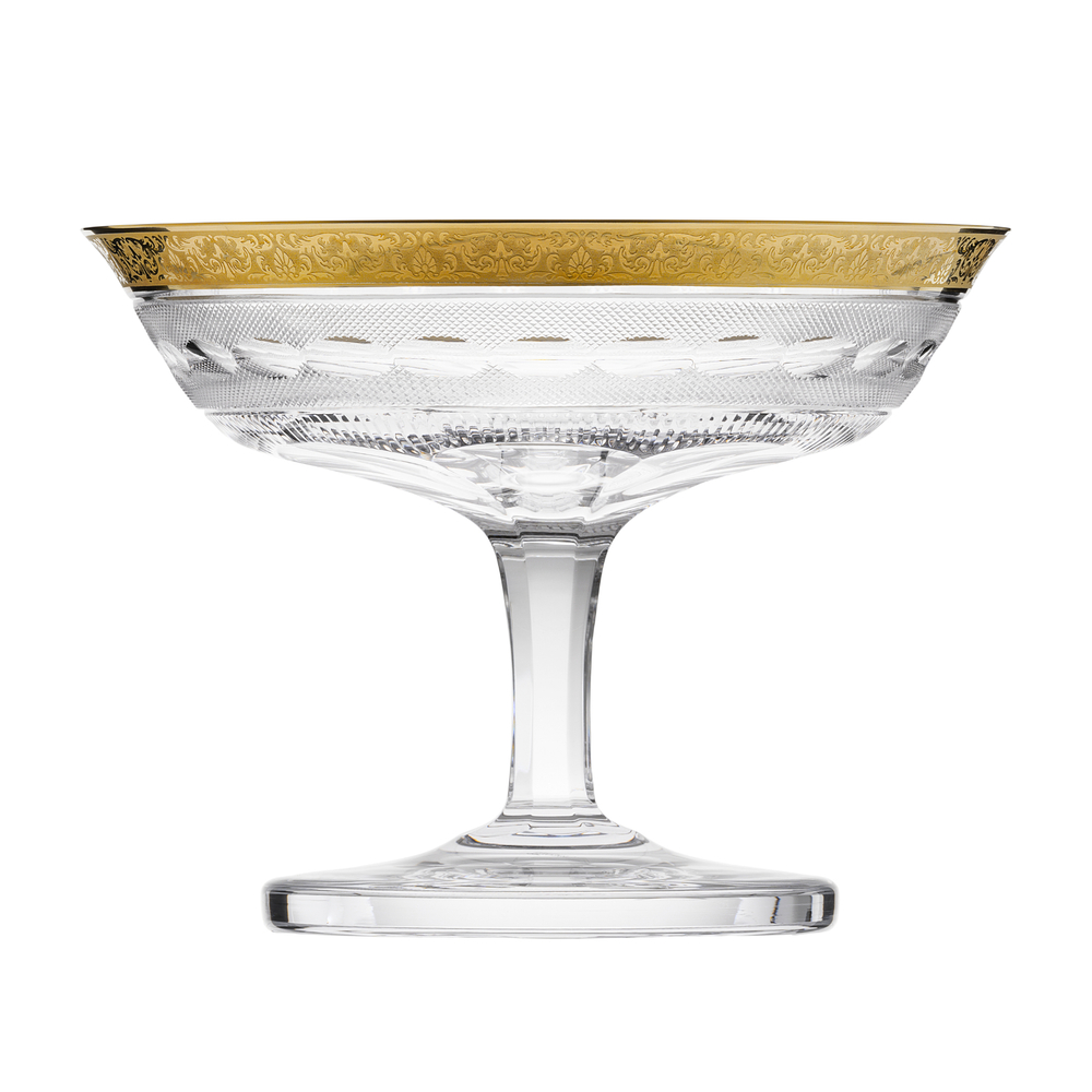 Beautiful centerpiece from fine lead-free crystal by Moser. Splendid ...