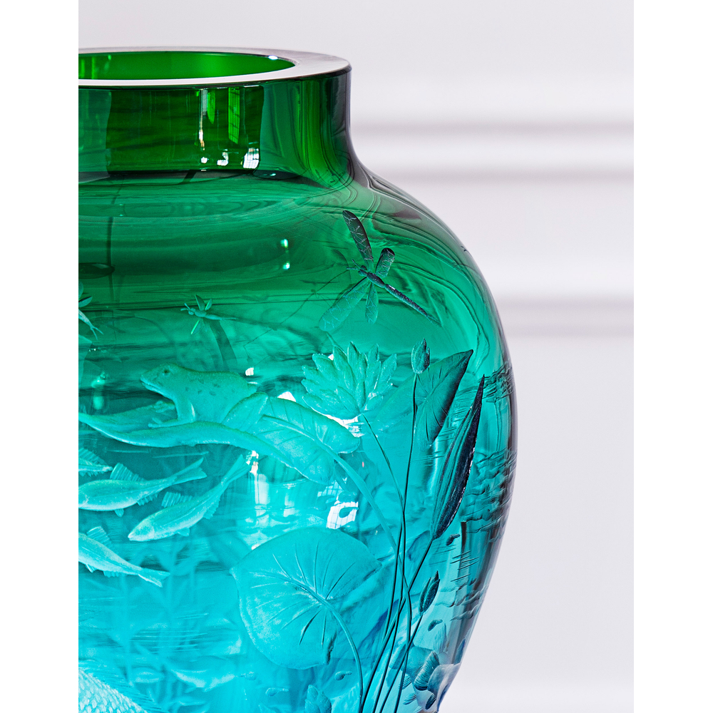 Lirio vase with an engraving of freshwater flora and fauna. Moser