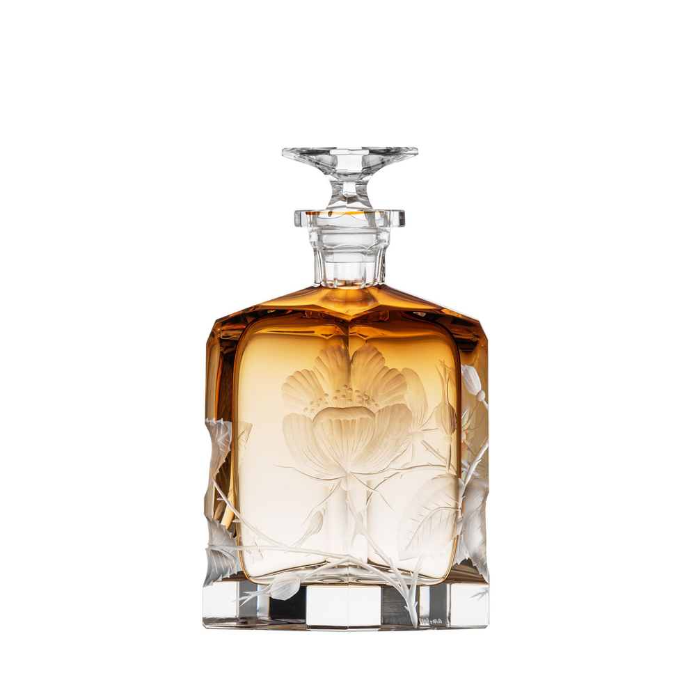 Rose carafe from hand-cut, engraved Moser crystal