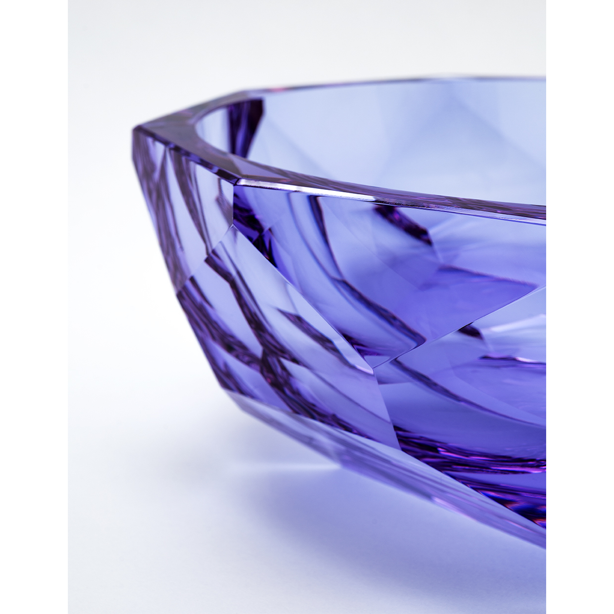 A cut crystal bowl (29 cm) | Cubism collection by Moser