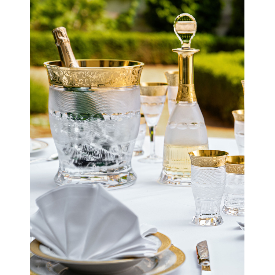 Lead-free crystal ice bucket from the Splendid collection by Moser