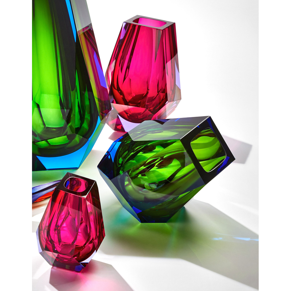 Hand-cut Bohemian crystal vase Pear by Moser