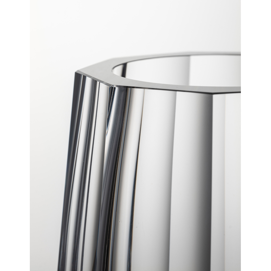 Hand-blown and hand-cut Drop vase from Moser, Carlsbad